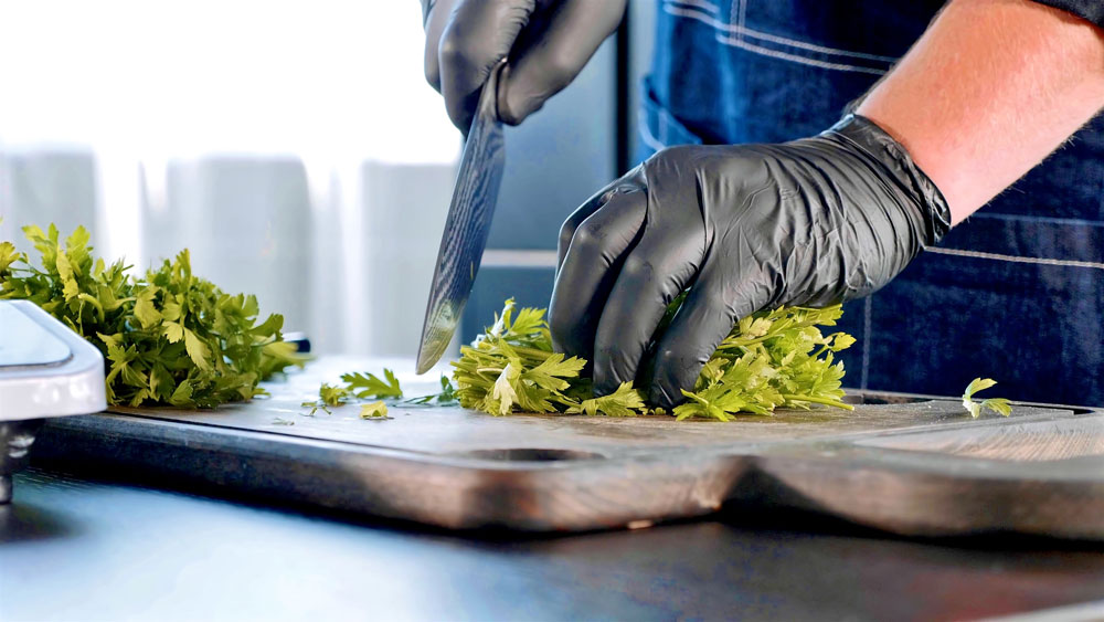 JobSelect® Black Vinyl Gloves – FoodHandler®